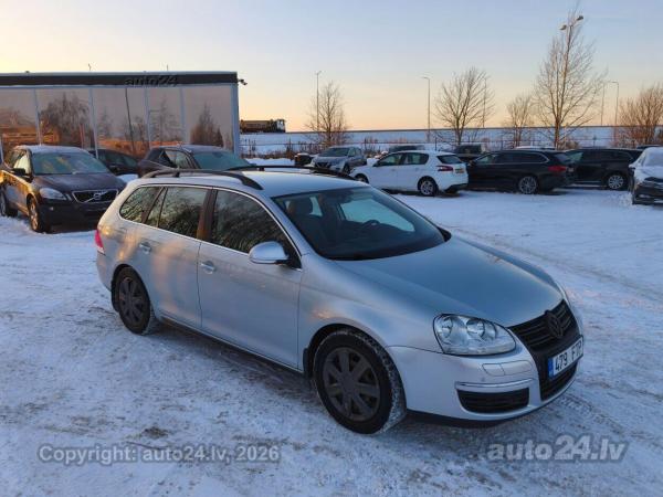 Grey Volkswagen Golf 2009 in Tartu, with an engine capacity of 1.40 L and mileage of 185 thousand km for 2990 €, photo 4 on AUTOMOTO.COM.LV
