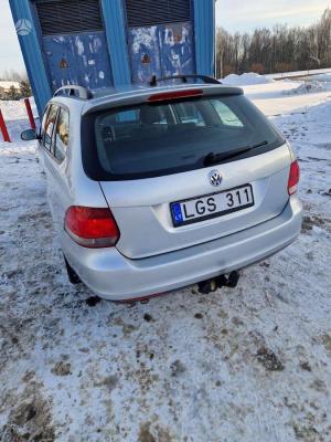 Pelēks Volkswagen Golf 2009 Panevēža, ar dzinēja tilpumu 1.90 L un nobraukumu 215 tūkst. km par 2100 €, foto  vietnē AUTOMOTO.COM.LV