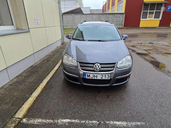 Pelēks Volkswagen Golf 2009 Kėdainiai, ar dzinēja tilpumu 1.90 L un nobraukumu 325 tūkst. km par 3250 €, foto 4 vietnē AUTOMOTO.COM.LV