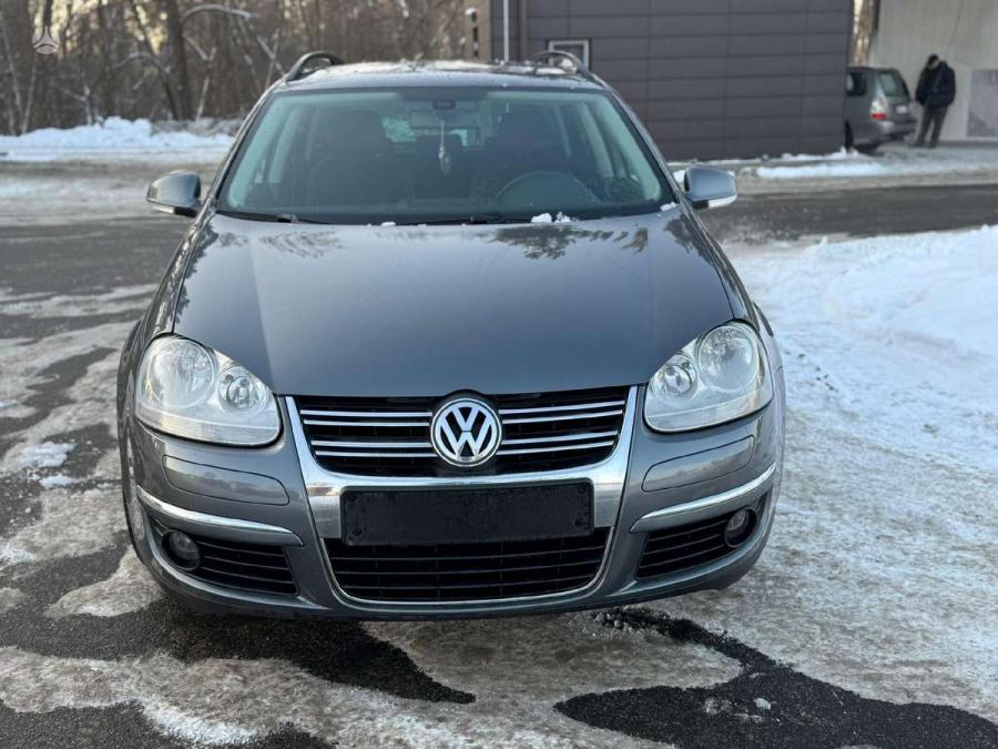 Pelēks Volkswagen Golf 2009 Utena, ar dzinēja tilpumu 1.90 L un nobraukumu 281 tūkst. km par 3150 €, foto 7 vietnē AUTOMOTO.COM.LV