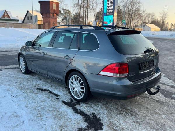 Grey Volkswagen Golf 2009 in Utena, with an engine capacity of 1.90 L and mileage of 281 thousand km for 3150 €, photo 3 on AUTOMOTO.COM.LV
