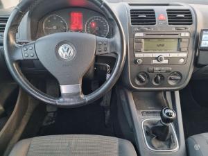 Pelēks Volkswagen Golf 2009 Šauļi, ar dzinēja tilpumu 1.90 L un nobraukumu 213 tūkst. km par 2400 €, foto 20 vietnē AUTOMOTO.COM.LV