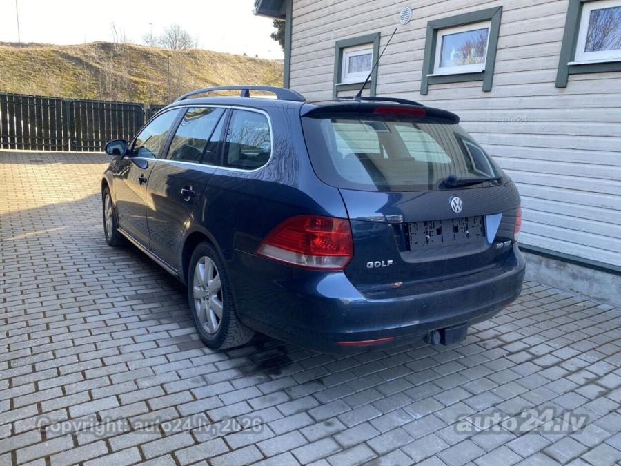 Grey Volkswagen Golf 2009 in Tallinn, with an engine capacity of 2.00 L and mileage of 305 thousand km for 3790 €, photo 6 on AUTOMOTO.COM.LV