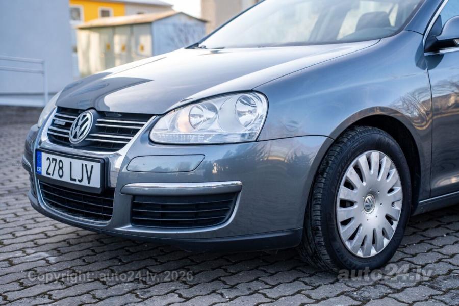 Pelēks Volkswagen Golf 2009 Paide, ar dzinēja tilpumu 1.90 L un nobraukumu 264 tūkst. km par 4190 €, foto 10 vietnē AUTOMOTO.COM.LV