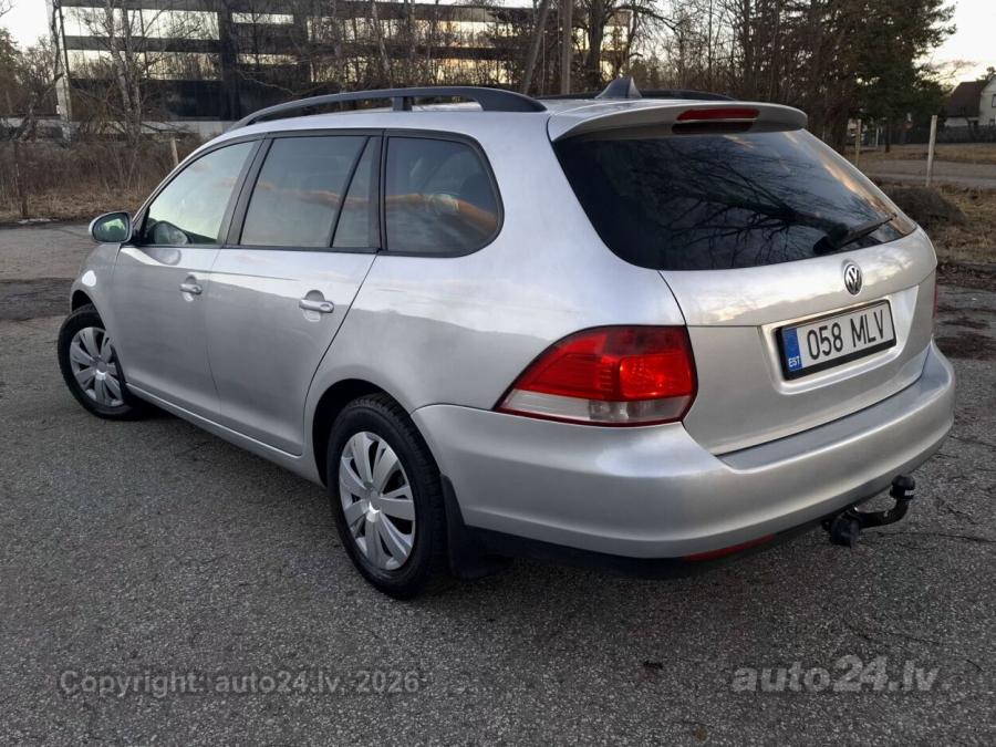 Pelēks Volkswagen Golf 2009 Tartu, ar dzinēja tilpumu 1.40 L un nobraukumu 252 tūkst. km par 2650 €, foto 4 vietnē AUTOMOTO.COM.LV