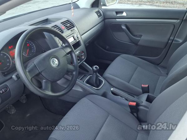 Grey Volkswagen Golf 2009 in Tartu, with an engine capacity of 1.40 L and mileage of 252 thousand km for 2650 €, photo 9 on AUTOMOTO.COM.LV
