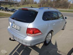 Grey Volkswagen Golf 2009 in Kaunas, with an engine capacity of 2.00 L and mileage of 200 thousand km for 3650 €, photo 6 on AUTOMOTO.COM.LV