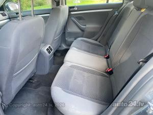 Grey Volkswagen Golf 2009 in Tallinn, with an engine capacity of 1.40 L and mileage of 226 thousand km for 2690 €, photo 8 on AUTOMOTO.COM.LV
