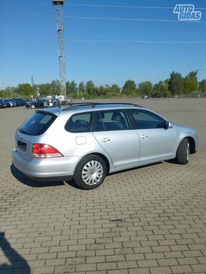 Grey Volkswagen Golf 2009 in Marijampole, with an engine capacity of 1.90 L and mileage of 264 thousand km for 2699 €, photo 6 on AUTOMOTO.COM.LV