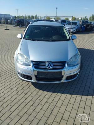 Grey Volkswagen Golf 2009 in Marijampole, with an engine capacity of 1.90 L and mileage of 264 thousand km for 2699 €, photo 9 on AUTOMOTO.COM.LV