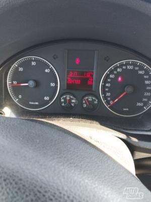 Grey Volkswagen Golf 2009 in Marijampole, with an engine capacity of 1.90 L and mileage of 264 thousand km for 2699 €, photo 15 on AUTOMOTO.COM.LV