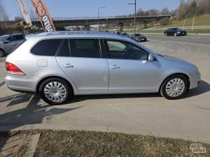 Pelēks Volkswagen Golf 2009 Kauņa, ar dzinēja tilpumu 2.00 L un nobraukumu 263 tūkst. km par 3450 €, foto 5 vietnē AUTOMOTO.COM.LV
