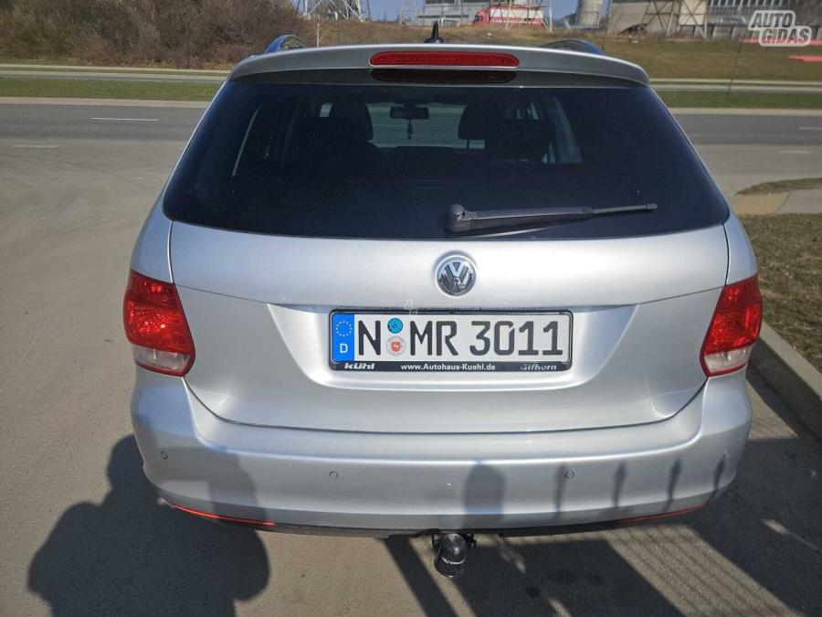 Pelēks Volkswagen Golf 2009 Kauņa, ar dzinēja tilpumu 2.00 L un nobraukumu 263 tūkst. km par 3450 €, foto 8 vietnē AUTOMOTO.COM.LV