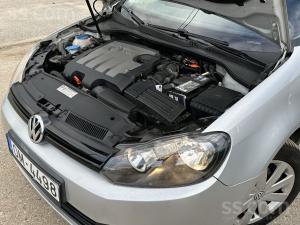 Grey Volkswagen Golf 2009 in Daugavpils, with an engine capacity of 1.60 L and mileage of 200 thousand km for 3650 €, photo 22 on AUTOMOTO.COM.LV