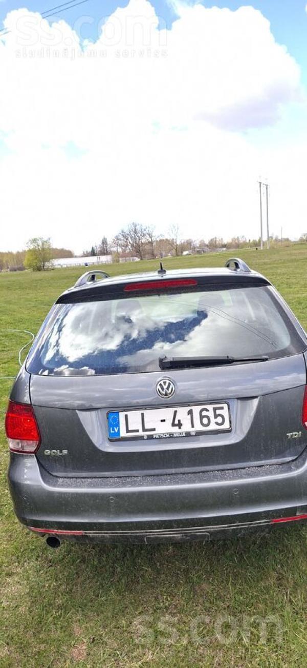 Pelēks Volkswagen Golf 2009 Rīga, ar dzinēja tilpumu 1.60 L un nobraukumu 212 tūkst. km par 6000 €, foto 4 vietnē AUTOMOTO.COM.LV
