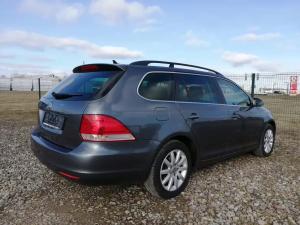 Grey Volkswagen Golf 2009 in Saldus, with an engine capacity of 1.40 L and mileage of 255 thousand km for 4300 €, photo 3 on AUTOMOTO.COM.LV