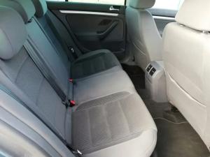Grey Volkswagen Golf 2009 in Saldus, with an engine capacity of 1.40 L and mileage of 255 thousand km for 4300 €, photo 9 on AUTOMOTO.COM.LV