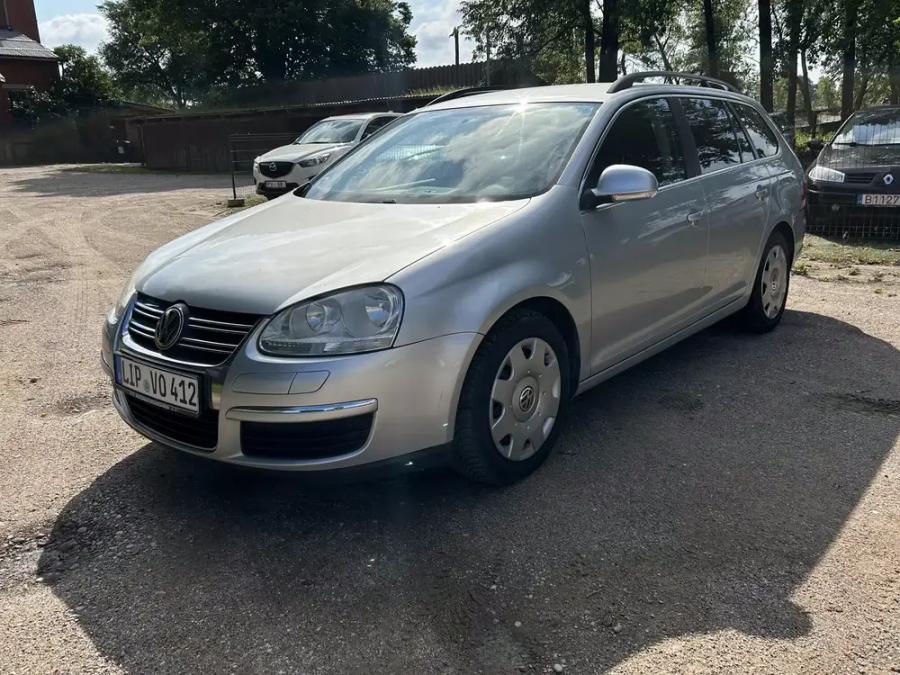Grey Volkswagen Golf 2009 in Grobiņa, with an engine capacity of 1.90 L and mileage of 278 thousand km for 2995 €, photo 1 on AUTOMOTO.COM.LV