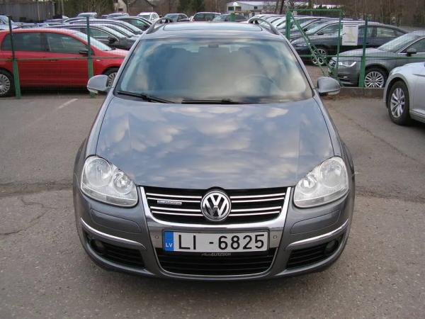 Pelēks Volkswagen Golf 2009 Sigulda, ar dzinēja tilpumu 1.90 L un nobraukumu 282 tūkst. km par 2550 €, foto 5 vietnē AUTOMOTO.COM.LV