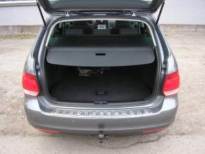 Grey Volkswagen Golf 2009 in Sigulda, with an engine capacity of 1.90 L and mileage of 282 thousand km for 2550 €, photo 20 on AUTOMOTO.COM.LV