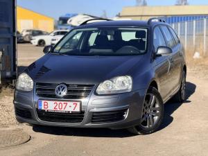 Pelēks Volkswagen Golf 2009 Rīga, ar dzinēja tilpumu 1.90 L un nobraukumu 270 tūkst. km par 3995 €, foto 4 vietnē AUTOMOTO.COM.LV