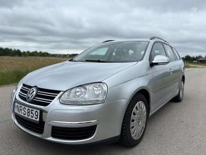 Grey Volkswagen Golf 2009 in Mazeikiai, with an engine capacity of 1.60 L and mileage of 221 thousand km for 950 €, photo 3 on AUTOMOTO.COM.LV