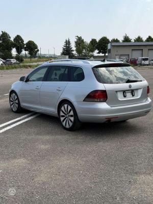 Pelēks Volkswagen Golf 2009 Kėdainiai, ar dzinēja tilpumu 1.60 L un nobraukumu 357 tūkst. km par 3400 €, foto 5 vietnē AUTOMOTO.COM.LV