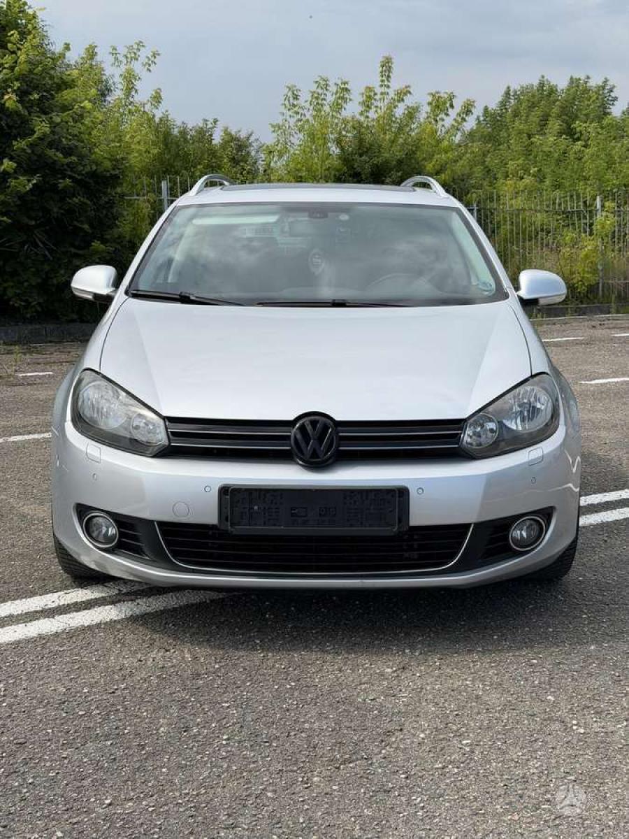 Pelēks Volkswagen Golf 2009 Kėdainiai, ar dzinēja tilpumu 1.60 L un nobraukumu 357 tūkst. km par 3400 €, foto 10 vietnē AUTOMOTO.COM.LV