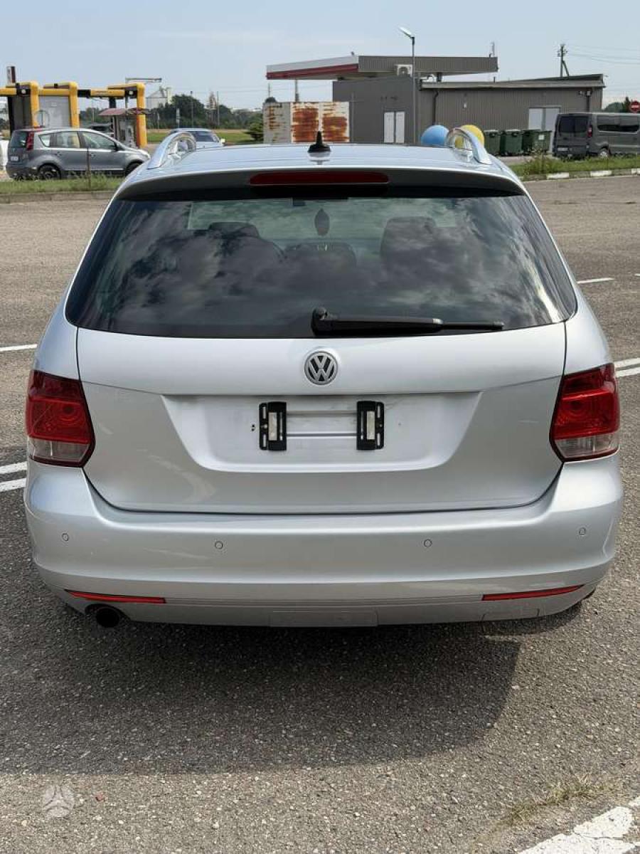 Pelēks Volkswagen Golf 2009 Kėdainiai, ar dzinēja tilpumu 1.60 L un nobraukumu 357 tūkst. km par 3400 €, foto 15 vietnē AUTOMOTO.COM.LV