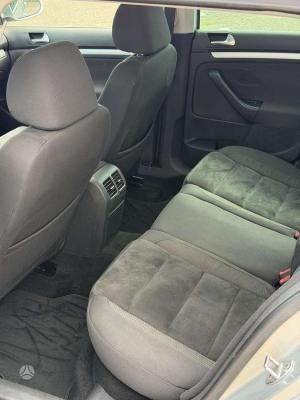 Pelēks Volkswagen Golf 2009 Kėdainiai, ar dzinēja tilpumu 1.60 L un nobraukumu 357 tūkst. km par 3400 €, foto 18 vietnē AUTOMOTO.COM.LV