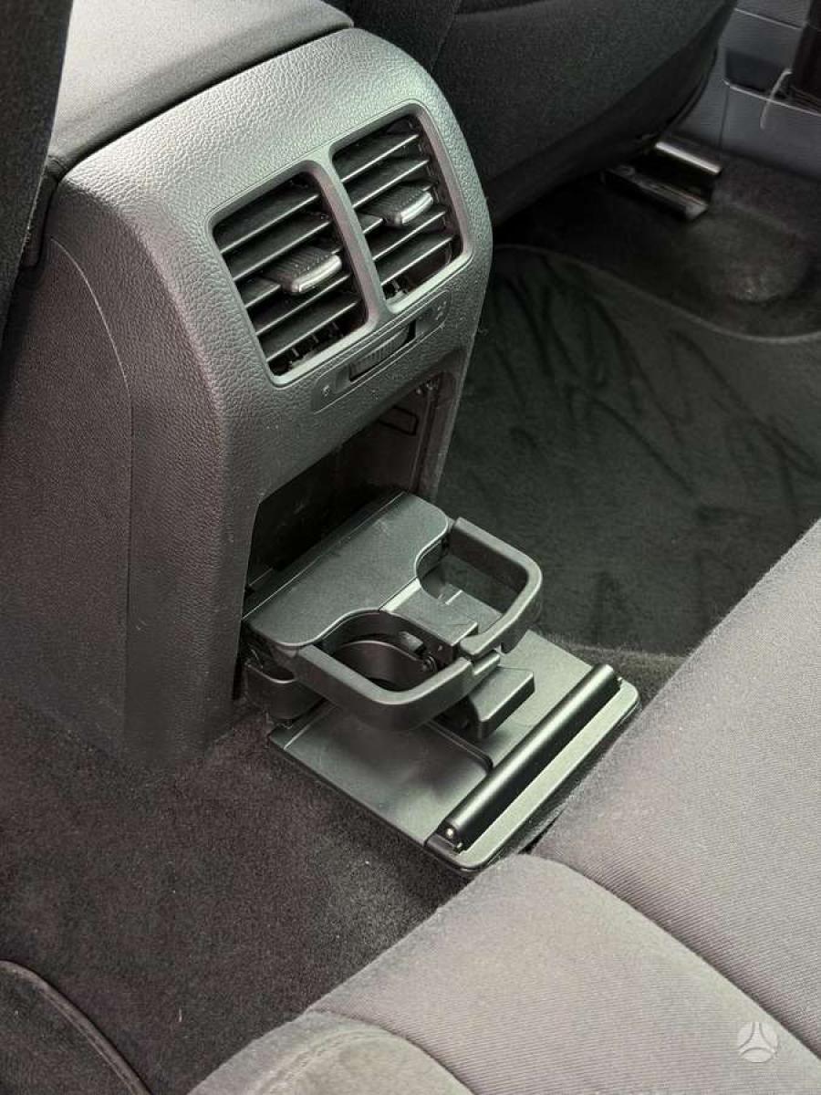 Pelēks Volkswagen Golf 2009 Kėdainiai, ar dzinēja tilpumu 1.60 L un nobraukumu 357 tūkst. km par 3400 €, foto 19 vietnē AUTOMOTO.COM.LV