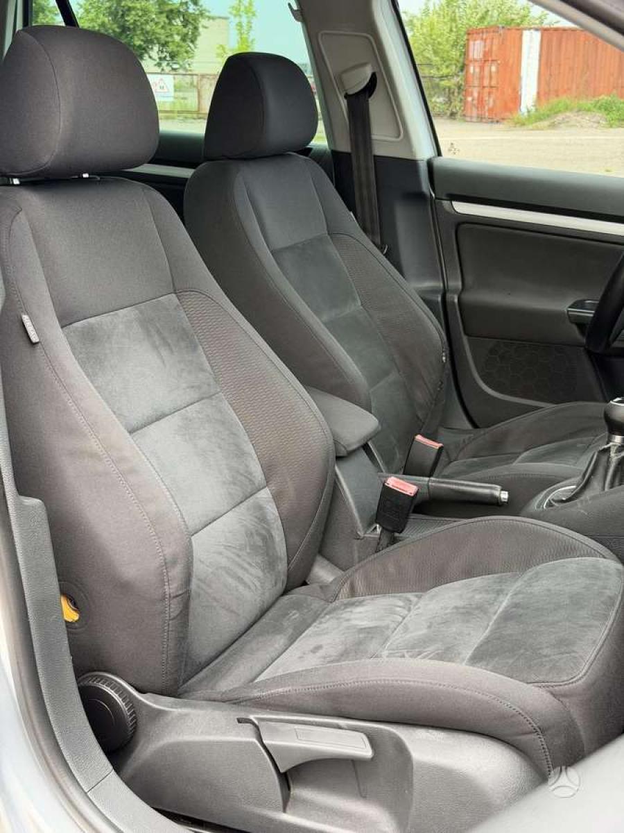 Pelēks Volkswagen Golf 2009 Kėdainiai, ar dzinēja tilpumu 1.60 L un nobraukumu 357 tūkst. km par 3400 €, foto 25 vietnē AUTOMOTO.COM.LV