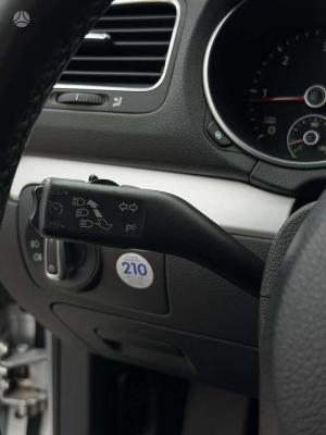 Pelēks Volkswagen Golf 2009 Kėdainiai, ar dzinēja tilpumu 1.60 L un nobraukumu 357 tūkst. km par 3400 €, foto 31 vietnē AUTOMOTO.COM.LV