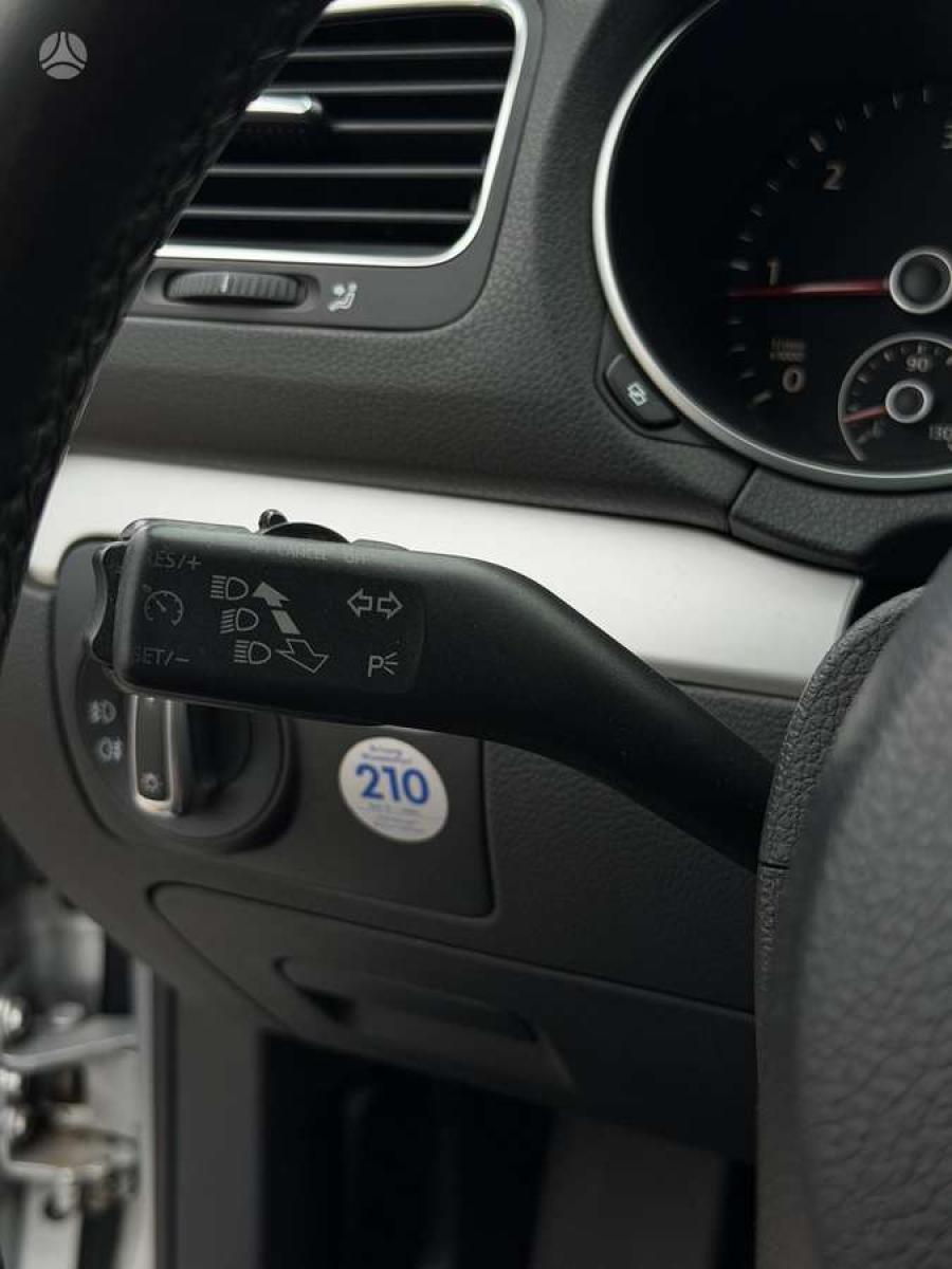 Pelēks Volkswagen Golf 2009 Kėdainiai, ar dzinēja tilpumu 1.60 L un nobraukumu 357 tūkst. km par 3400 €, foto 31 vietnē AUTOMOTO.COM.LV
