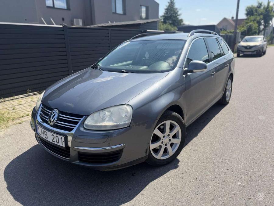 Pelēks Volkswagen Golf 2009 Kauņa, ar dzinēja tilpumu 1.90 L un nobraukumu 264 tūkst. km par 2250 €, foto 6 vietnē AUTOMOTO.COM.LV