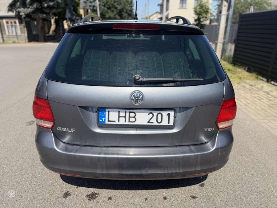 Pelēks Volkswagen Golf 2009 Kauņa, ar dzinēja tilpumu 1.90 L un nobraukumu 264 tūkst. km par 2250 €, foto 8 vietnē AUTOMOTO.COM.LV