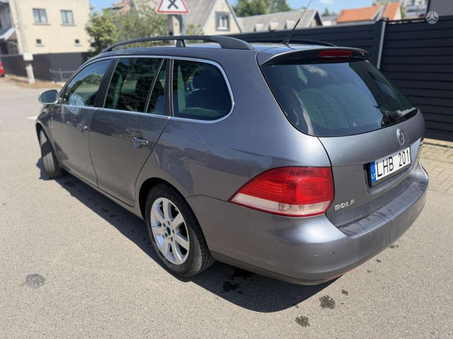 Pelēks Volkswagen Golf 2009 Kauņa, ar dzinēja tilpumu 1.90 L un nobraukumu 264 tūkst. km par 2250 €, foto 10 vietnē AUTOMOTO.COM.LV