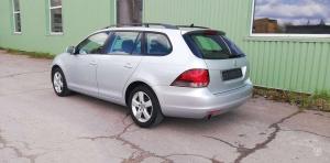 Grey Volkswagen Golf 2009 in Vilnius, with an engine capacity of 1.60 L and mileage of 210 thousand km for 4100 €, photo 3 on AUTOMOTO.COM.LV