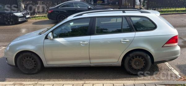 Grey Volkswagen Golf 2009 in Riga, with an engine capacity of 1.90 L and mileage of 297 thousand km for 1250 €, photo 10 on AUTOMOTO.COM.LV