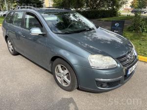 Grey Volkswagen Golf 2009 in Riga, with an engine capacity of 1.90 L and mileage of 279 thousand km for 1700 €, photo 4 on AUTOMOTO.COM.LV