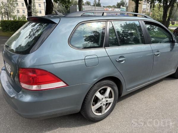 Фольксваген Гольф 2009 в Рига на AUTOMOTO.COM.LV Серый Фольксваген Гольф 2009 в Рига, объемом двигателя 1.90 л и пробегом 279 тыс. км за 1700 €, фото 6 на AUTOMOTO.COM.LV