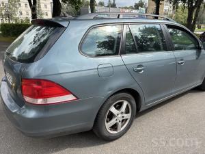 Grey Volkswagen Golf 2009 in Riga, with an engine capacity of 1.90 L and mileage of 279 thousand km for 1700 €, photo 6 on AUTOMOTO.COM.LV
