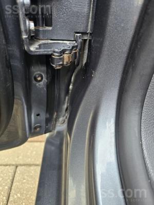 Pelēks Volkswagen Golf 2009 Rēzekne, ar dzinēja tilpumu 1.90 L un nobraukumu 278 tūkst. km par 3250 €, foto 13 vietnē AUTOMOTO.COM.LV