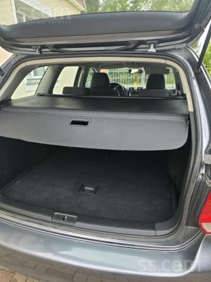 Pelēks Volkswagen Golf 2009 Rēzekne, ar dzinēja tilpumu 1.90 L un nobraukumu 278 tūkst. km par 3250 €, foto 15 vietnē AUTOMOTO.COM.LV