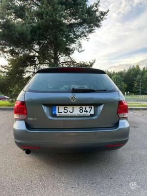 Pelēks Volkswagen Golf 2009 Viļņa, ar dzinēja tilpumu 1.60 L un nobraukumu 303 tūkst. km par 2799 €, foto 7 vietnē AUTOMOTO.COM.LV