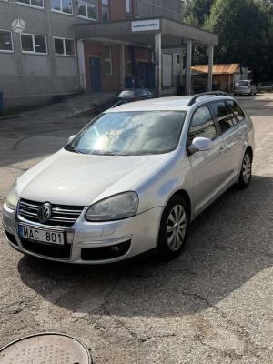 Grey Volkswagen Golf 2009 in Vilnius, with an engine capacity of 1.90 L and mileage of 355 thousand km for 1650 €, photo  on AUTOMOTO.COM.LV