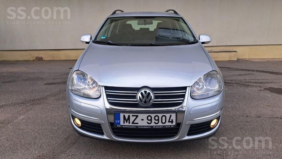 Pelēks Volkswagen Golf 2009 Ogre, ar dzinēja tilpumu 1.90 L un nobraukumu 381 tūkst. km par 1690 €, foto 4 vietnē AUTOMOTO.COM.LV