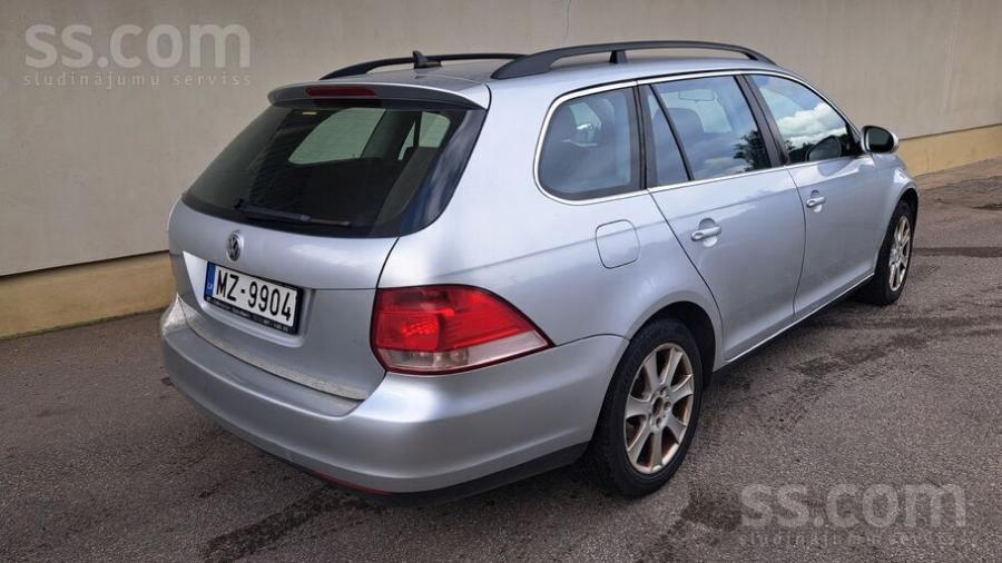 Pelēks Volkswagen Golf 2009 Ogre, ar dzinēja tilpumu 1.90 L un nobraukumu 381 tūkst. km par 1690 €, foto 5 vietnē AUTOMOTO.COM.LV