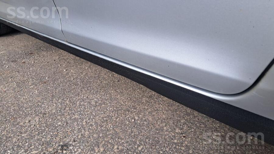 Pelēks Volkswagen Golf 2009 Ogre, ar dzinēja tilpumu 1.90 L un nobraukumu 381 tūkst. km par 1690 €, foto 11 vietnē AUTOMOTO.COM.LV