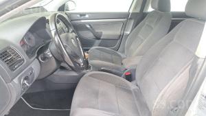 Pelēks Volkswagen Golf 2009 Ogre, ar dzinēja tilpumu 1.90 L un nobraukumu 381 tūkst. km par 1690 €, foto 16 vietnē AUTOMOTO.COM.LV